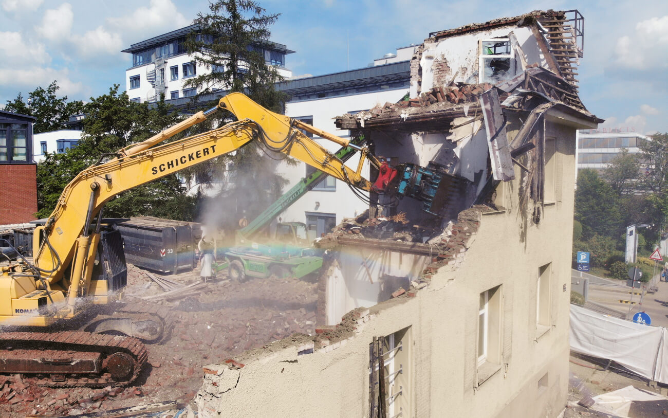 Leistungen: Abbruch, Rückbau & Sanierung I Schickert